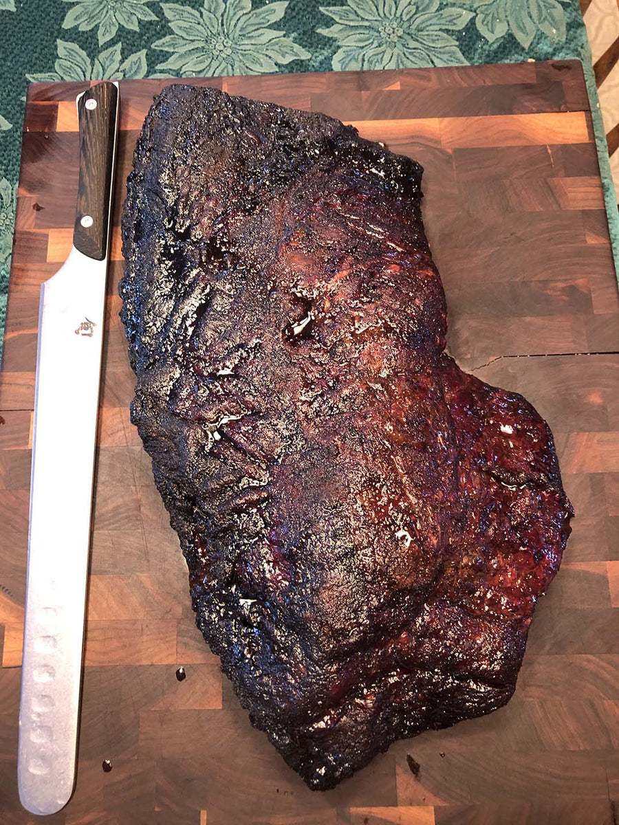 Brisket on the smoker – BBQ Québec